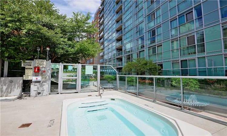 9T6 - Remax Condos Plus-Toronto